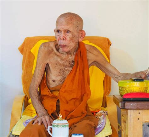 พฤตินัย อย่าไปโทษอดีต อย่าไปโทษปัจจุบัน อย่าไปโทษโชคชะตา อย่าไปโทษดินโทษฟ้าที่ทำให้เราต้อง