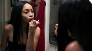 15 Signs Youre Desperate For Friends And Trying Too Hard To Be Liked Yourtango