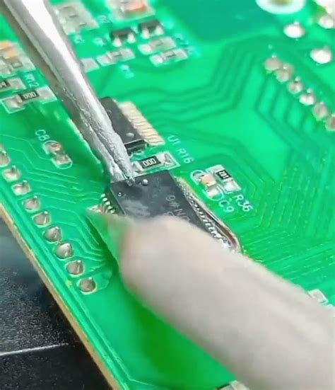 Desoldering Ic Hand Desoldering Technique Desoldering Pcb Ic