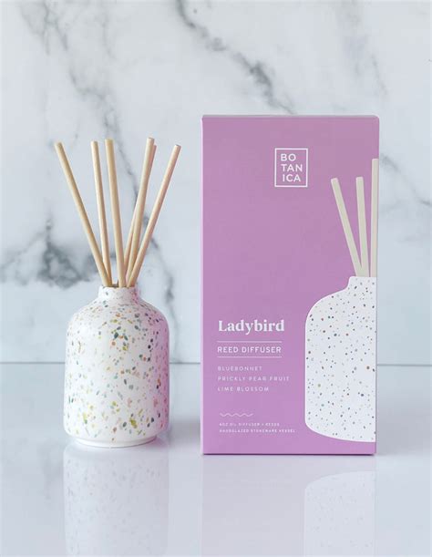 Lady Bird Reed Diffuser 1609 Design
