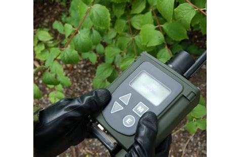 lcd 4 compact wearable cwa identifier and tic detector epe