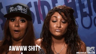 The Couples Guide To Surviving The Dinah Without Drunk Crying