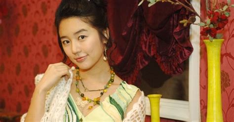 궁 윤은혜 궁 속에서 채경이와 함께 성장했다