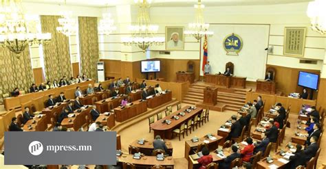 Эрүүгийн болон Газрын тухай хуульд нэмэлт өөрчлөлт оруулах тухай хуулийн төслүүдийг хэлэлцэхээр