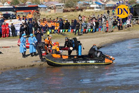 Нисдэг тэргээр өндрөөс болон уснаас аврах ажиллагааг үзүүлэв Dnn Mn