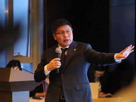 Х Нямбаатар Нийслэлд 6 дэд төв байгуулаад газар чөлөөлөлтийг нь хийж өгнө Uuhai Mn