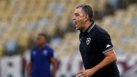 Chamusca Fica Na Bronca Com A Arbitragem De Botafogo X Vasco Pênalti