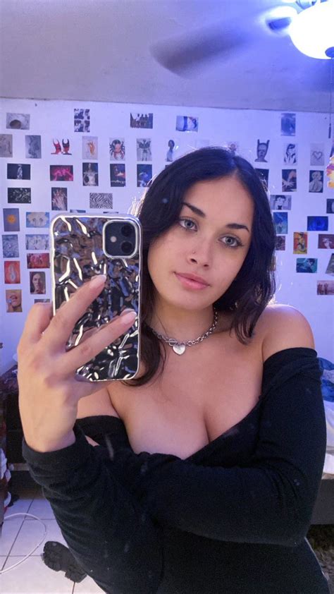 𝔂๛· On Twitter Im A Slave 4 U