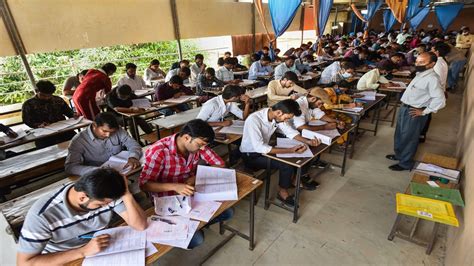 UPSC Mains Structure 2025 Decoded Paper Pattern Marks Subjects Careerindia