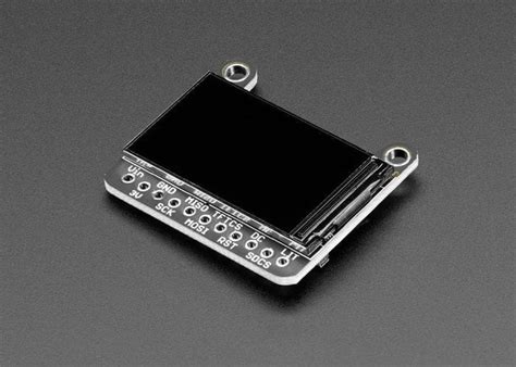 Adadruit Small Color TFT Display With MicroSD Card Breakout Geeky Gadgets