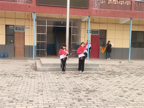 灞桥区常家湾小学开展“学雷锋”主题活动 教育 阳光网 — 阳光报社官方网站