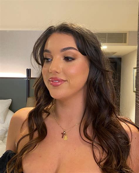 Tabitha Dench Mua Added A New Photo — Tabitha Dench Mua