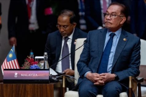 မြန်မာစစ်ကောင်စီက အာဆီယံပဋိဉာဉ်စာတမ်းကို လိုက်နာဖို့ လိုအပ်တယ်လို့ မလေးရှားဝန်ကြီးချုပ် အန်ဝ