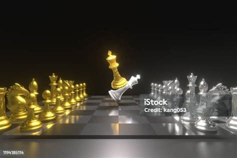 체스 체크 메이트 개념 3d 렌더링 일러스트 의 골드 실버 금속 체스 그림 의 검은 배경에 격리 된 주요 및 작은 조각 고해상도