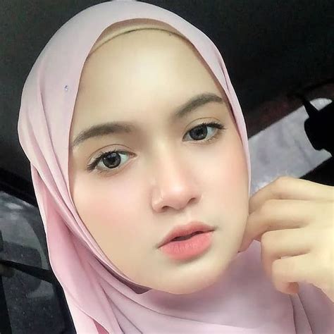 Hanum Putri Anjani On Instagram Assalamualaikum Lsartika Claraa Safira Jgn Lupa D