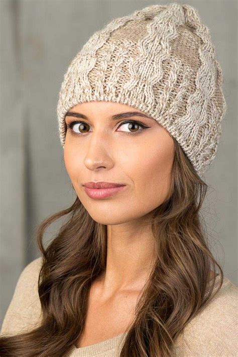Шапки спицами схемы вязания новинки 2019 фото пошагово вязаные шапки спицами 2019 новинки