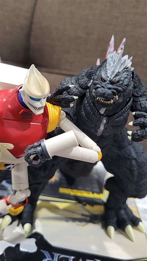 Ultima Godzilla Vs Jet Jaguar Rshmonsterarts
