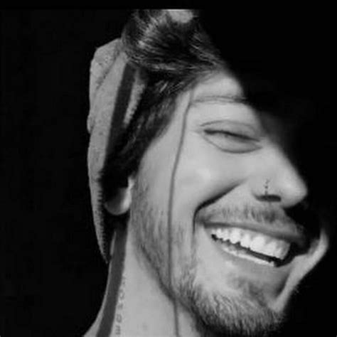 عکس پروفایل پسرانه شاد خفن 🌈 پیکوپیکس