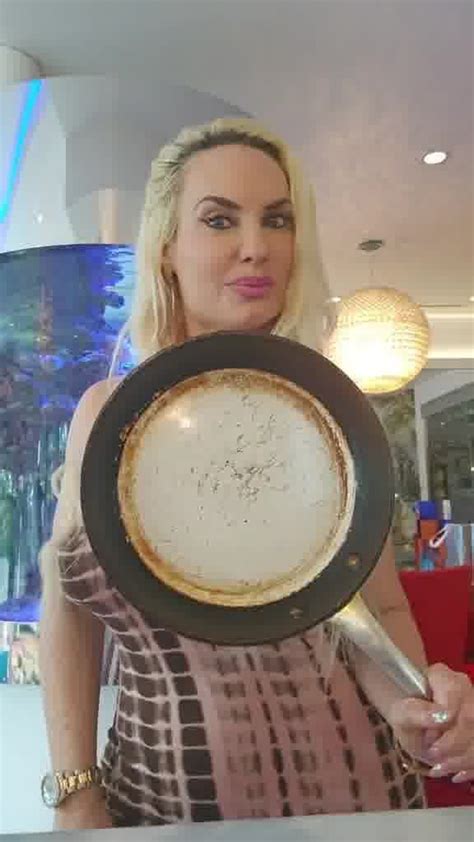 Breasts Bigger Than A Pan Hot Coco Austin Rtiktokmoment