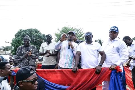 Criver Deputy Governor Odey Receives Pdp Defectors In Northern Senatorial District Sentry Times