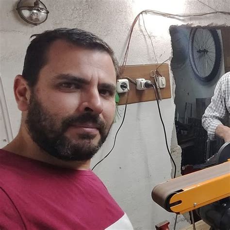 Martin Roca Martin Roca 82 • Threads Say More