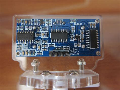 smart tank chassis with ultrasonic sensor using arduino duino