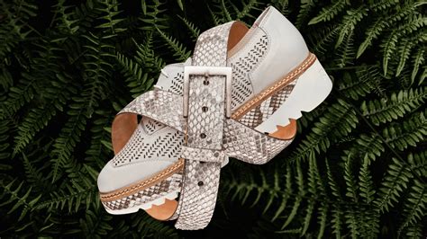 For An Unoriginal Horror Smile Is Really Scary