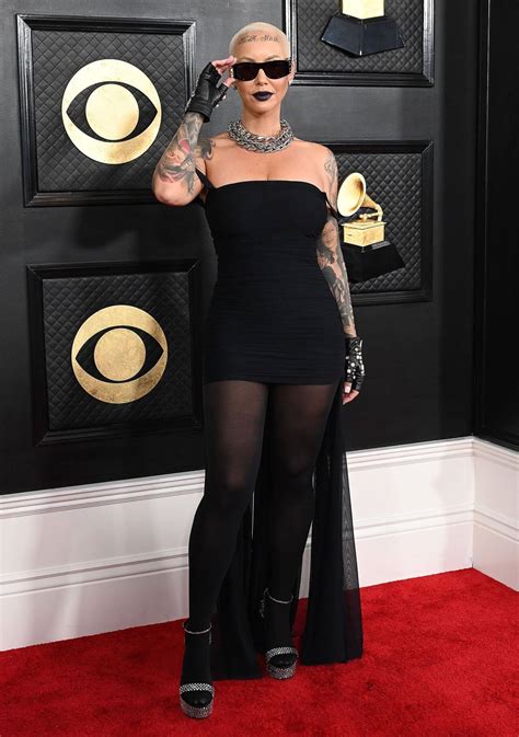 Amber Rose Outfits Style And Looks K4 Fashion