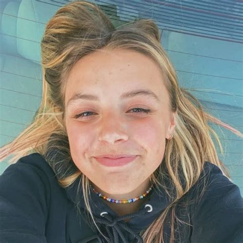 Avery Judi Averyjudi • Threads Say More Avery Judi Averyjudi • Threads Say More