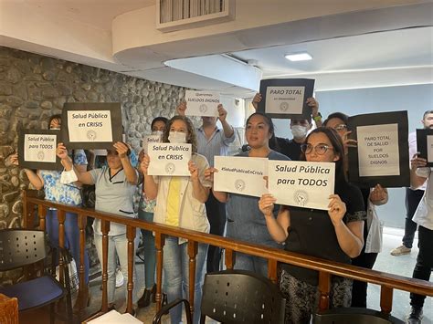 Autoconvocados De La Salud Irrumpieron En La Cámara De Diputados