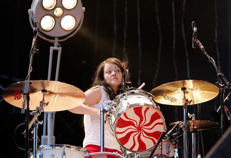 Meg White Terrible Drummer