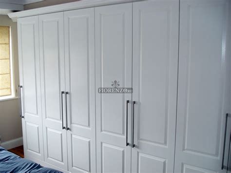Распашной шкаф в спальню «Берн купить в Москве Fiorenzo Tall Cabinet Storage Locker