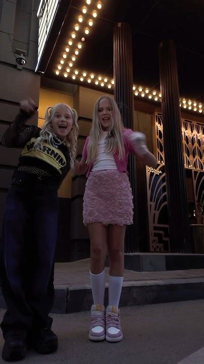 Дочка удивила на съемках Youtube