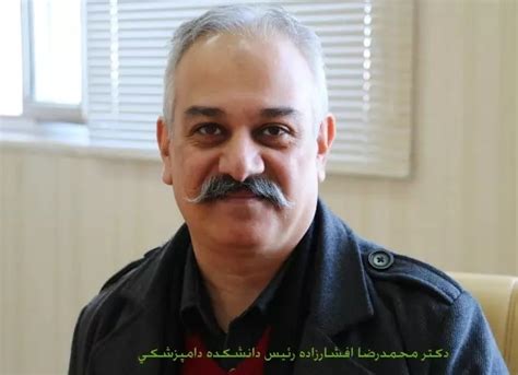 «دکتر محمدرضا افشارزاده به‌عنوان رئیس دانشکده دامپزشکی دانشگاه آزاد اسلامی واحد شهرکرد منصوب شد