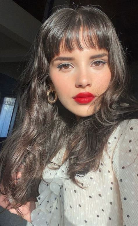 12 French Girl Bangs Examples To Show Your Hair Stylist 2025