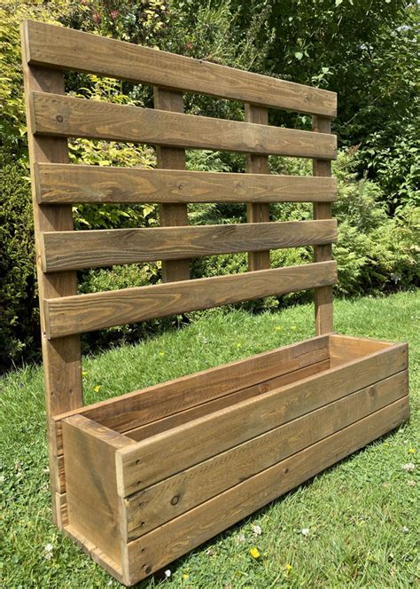 Outdoor Trellis With Planter Boxes