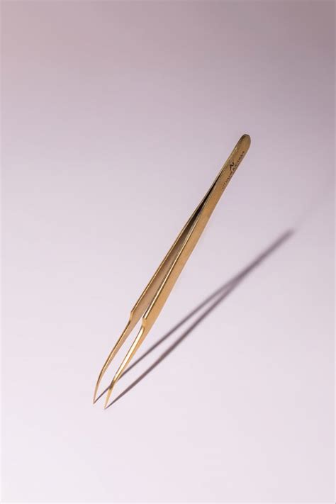 Пинцет материалы для наращивания ресниц в 2024 г Ресницы Ресницы советы Длинные ресницы