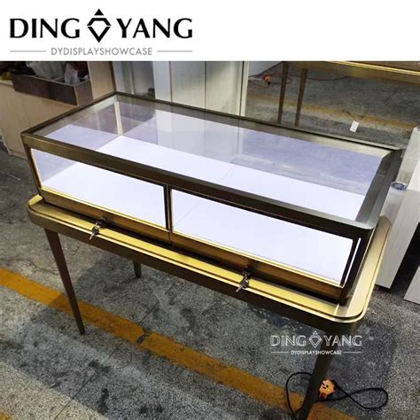 Floor Standing Jewelry Display Showcase Provide Jewellery Showcase