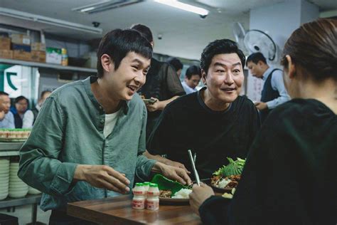《寄生虫》获92豆瓣高分，导演奉俊昊都做了什么？ 知乎