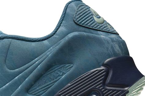 Nikes Stacked Air Max 90 Lv8 Doubles Up A Classic Shoe