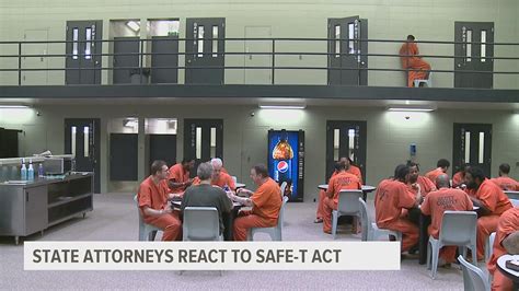 Illinoiss Safe T Act Faces Lawsuits From States Attorneys