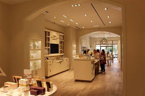 Kendra Scott Celebrating Midland Store Grand Opening