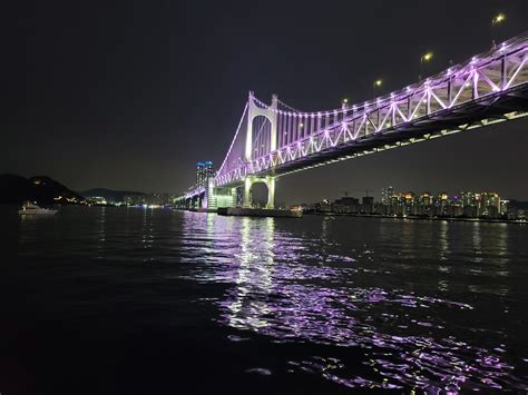 부산요트투어 아름다운 부산 바다를 프리미엄 요트에서 만끽해보세요 광안대교의 멋진 풍경과 해운대 풍경