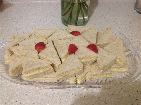 Cheddar Cheeze Triangle Sandwiches Cheez It Desserts Food