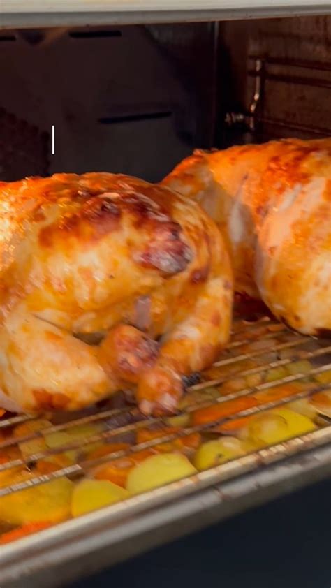 Оргио Тахиа Оргио шөлний тахиагаар хэрхэн амттай тос даасан тахианы