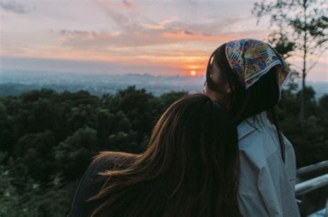 Am I A Lesbian 10 Signs Compulsory Heterosexuality Is Affecting You By Sasha Michaud Medium