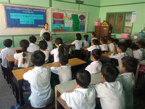 စမ်းချောင်းမြို့နယ်၌ မူးယစ် ဆေးဝါးအန္တရာယ်ကာကွယ် ရေး အသိပညာ ပေး ဟော ပ