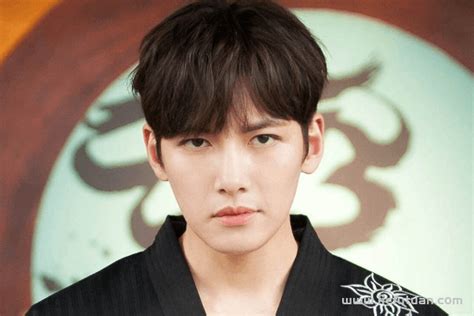 韩国男明星人气排行榜 给韩国“演技最好的10位男演员”排个名 猎富团