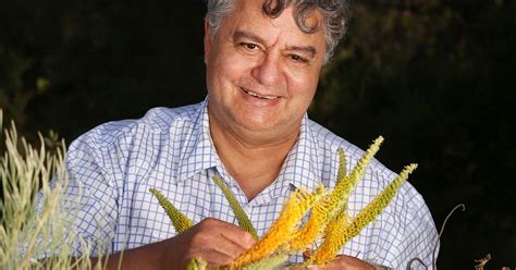 Prof Stephen Van Leeuwen