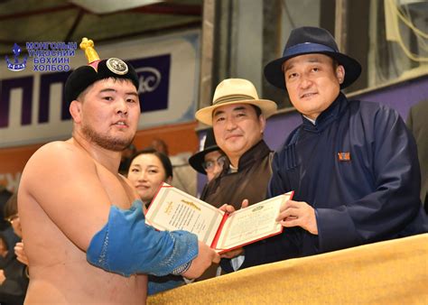 Улс тунхагласны ойн барилдаанд улсын заан С Сүхбат түрүүллээ